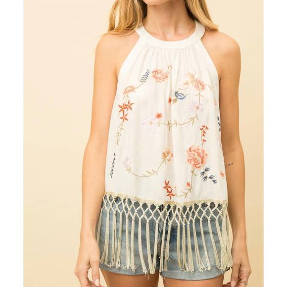 Mystree | Tops | New Mystree Tassel Bottom Embroidered Halter Top In ...